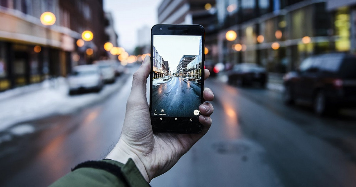 Master Synchronous Communication: Pros & Cons - Wellnessbeam